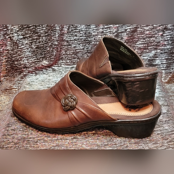 Earth Origins | Shoes | Earth Origins Size 9 Brown Mule Clog Style ...